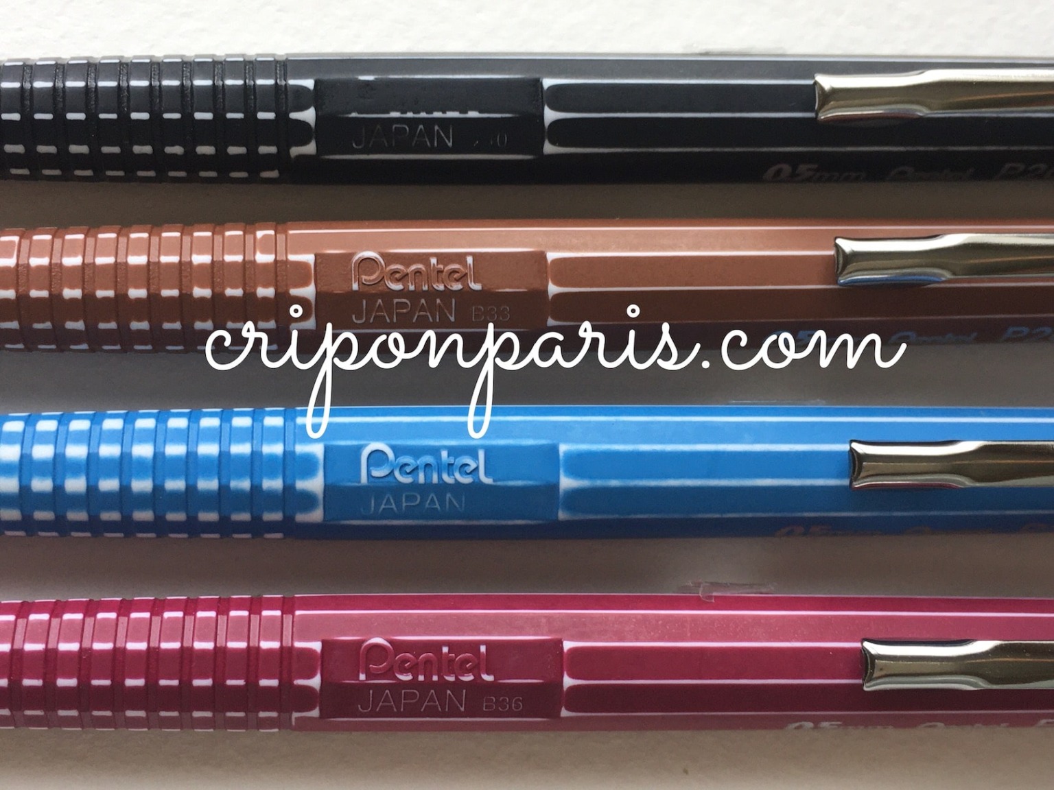 海外で人気!「ぺんてる p205 シャーペン」シンプルで安定した使い心地に納得 | 文房具と遊ぶ